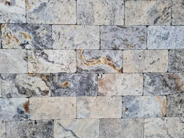 Lábazati burkolat megoldások - cocorent.pt